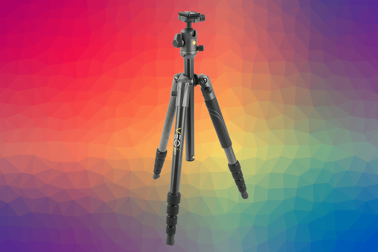 7 Best Tripods for Canon 60D, 70D & 80D in 2022 [Buying Guide]