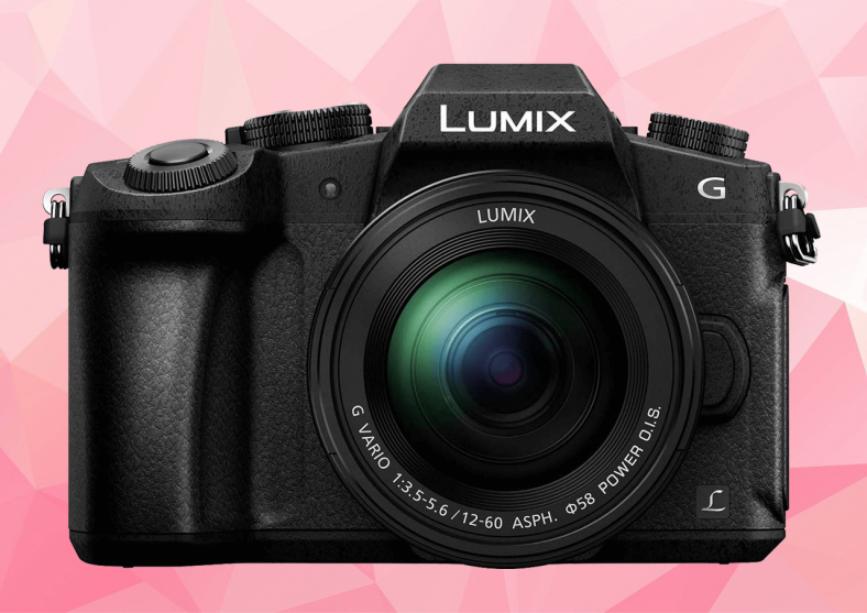8 Best Cameras for Surf Photography in 2022 [Buying Guide]